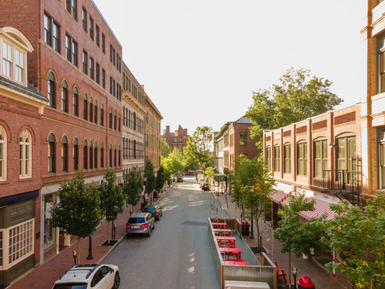 Explore Downtown - Portland Downtown